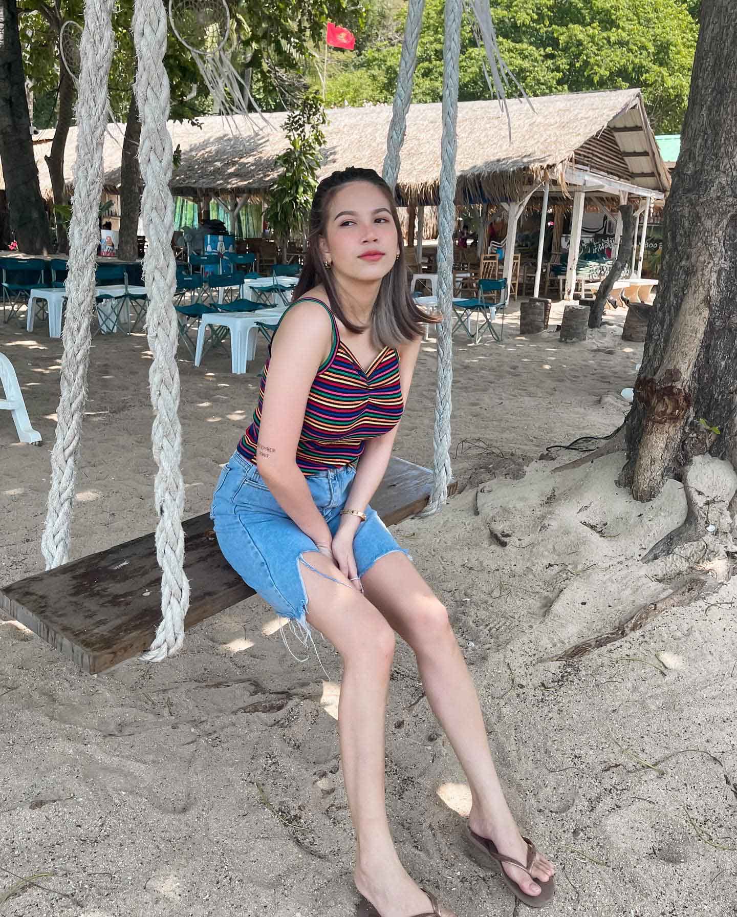 เปิดวาร์ป Nattawadee Warasit สาวยูทูปเบอร์ น่ารัก สดใส เซ็กซี่ ลีลาเด็ด