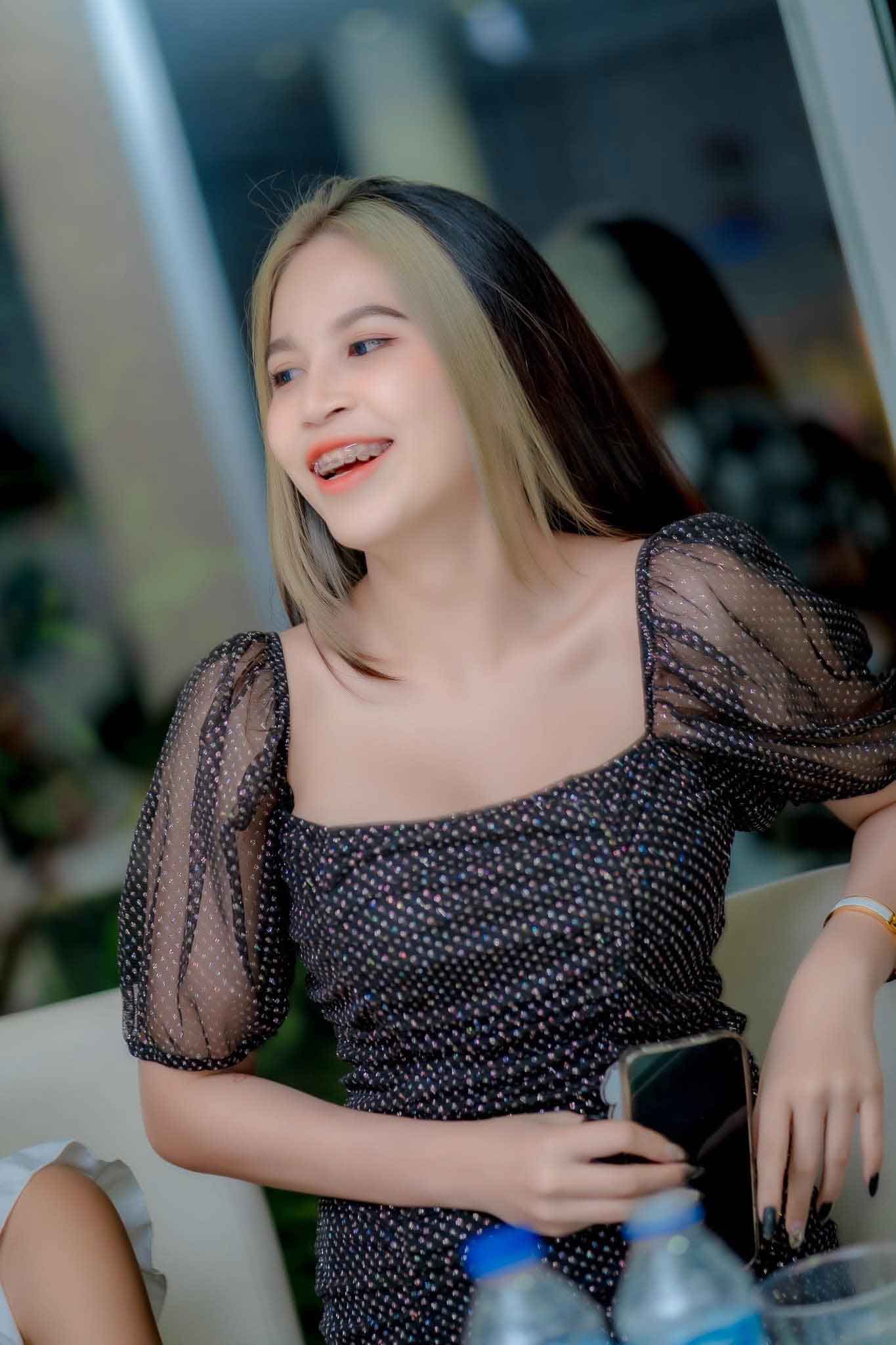 เปิดวาร์ป Nattawadee Warasit สาวยูทูปเบอร์ น่ารัก สดใส เซ็กซี่ ลีลาเด็ด